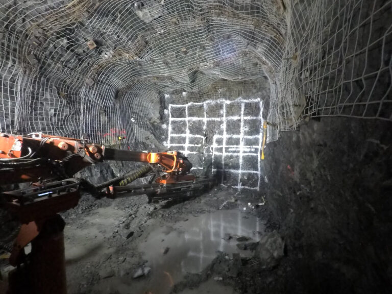 Face Drilling and Development Drilling - Black Diamond Drilling Australia